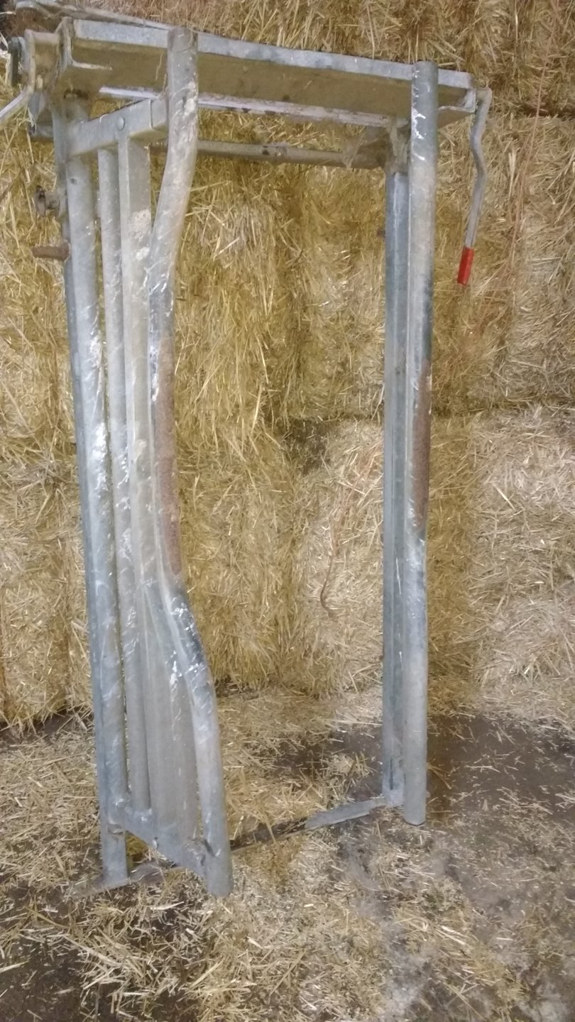 Calving gate yoke? | The Farming Forum