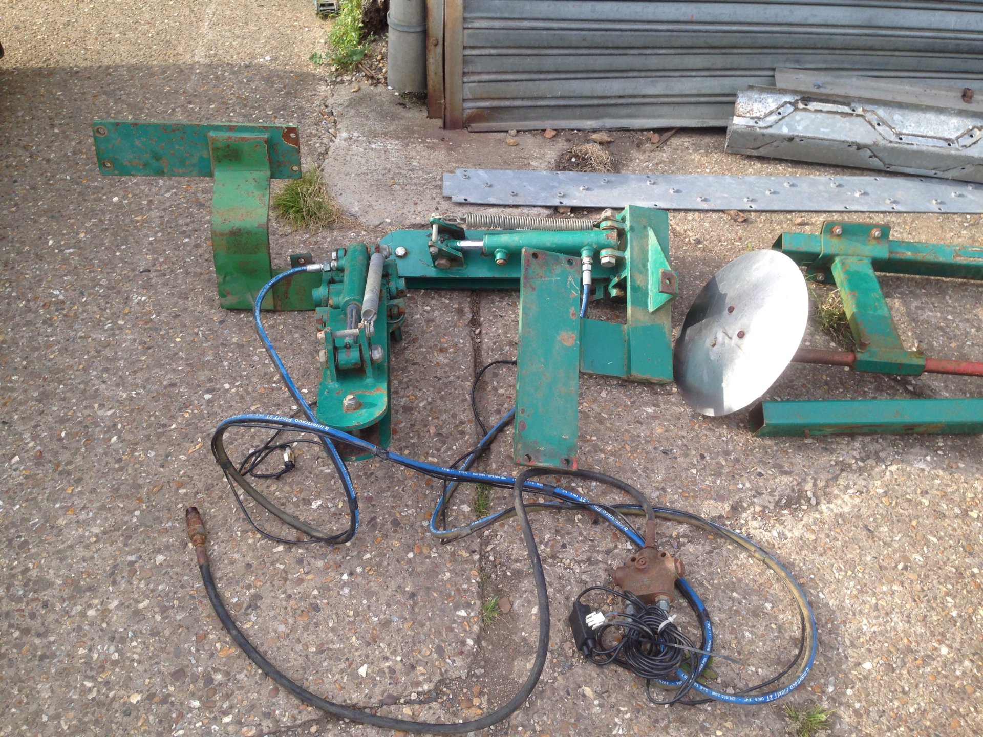 3 meter drill markers and pre emerge kit | The Farming Forum