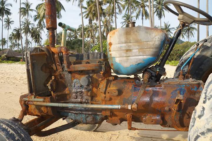 Mad Max tractor. | The Farming Forum