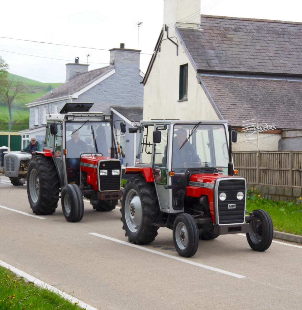 Dyffryn Aeron Tractor Run | The Farming Forum