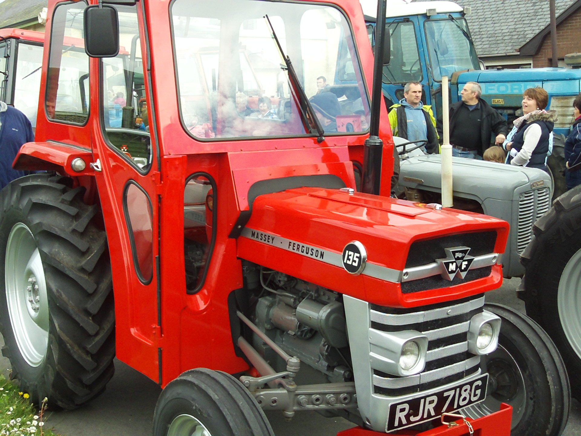 Dyffryn Aeron Tractor Run | The Farming Forum
