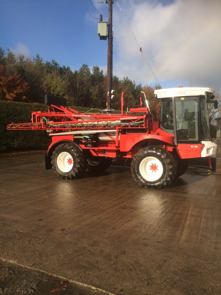 Self-propelled sprayers: Bateman - RB26 | The Farming Forum