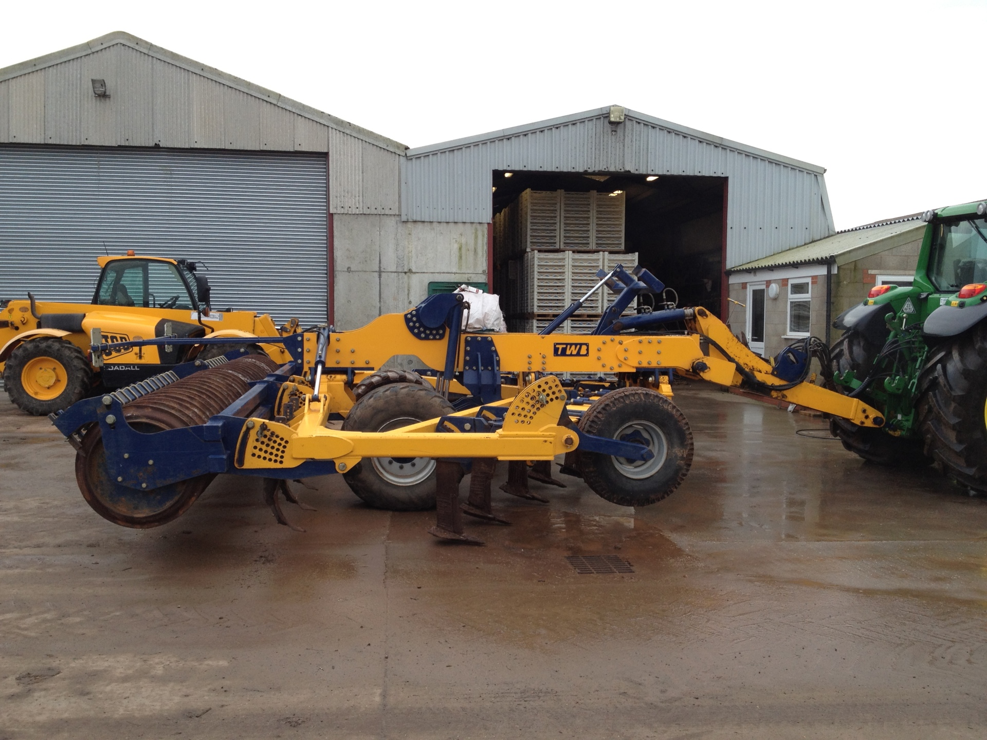 FOR SALE: TWB 6 metre, 9 leg, Subsoiler with working tines & packer ...