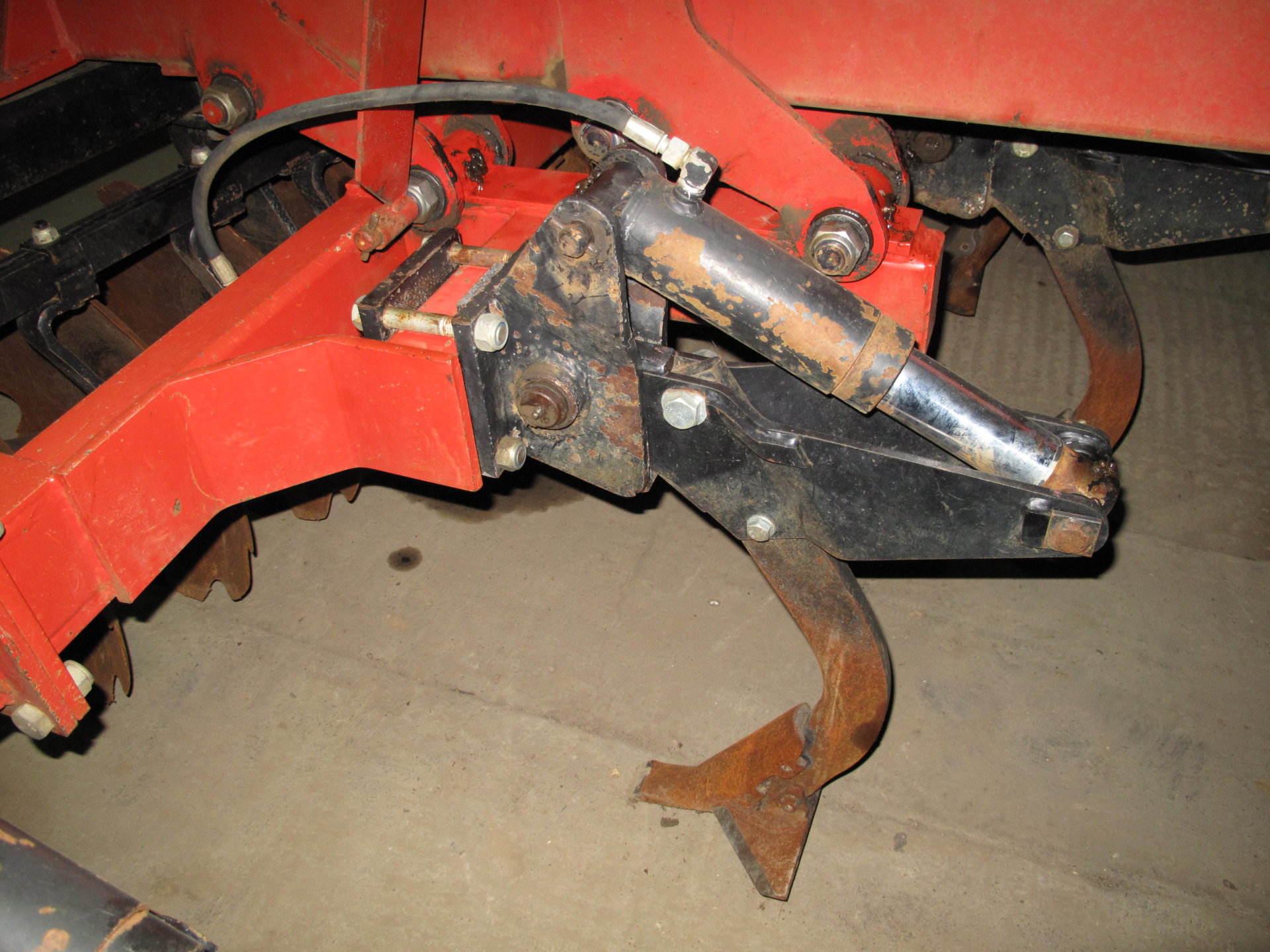 Gregoire Besson Discordon 3.2m | The Farming Forum
