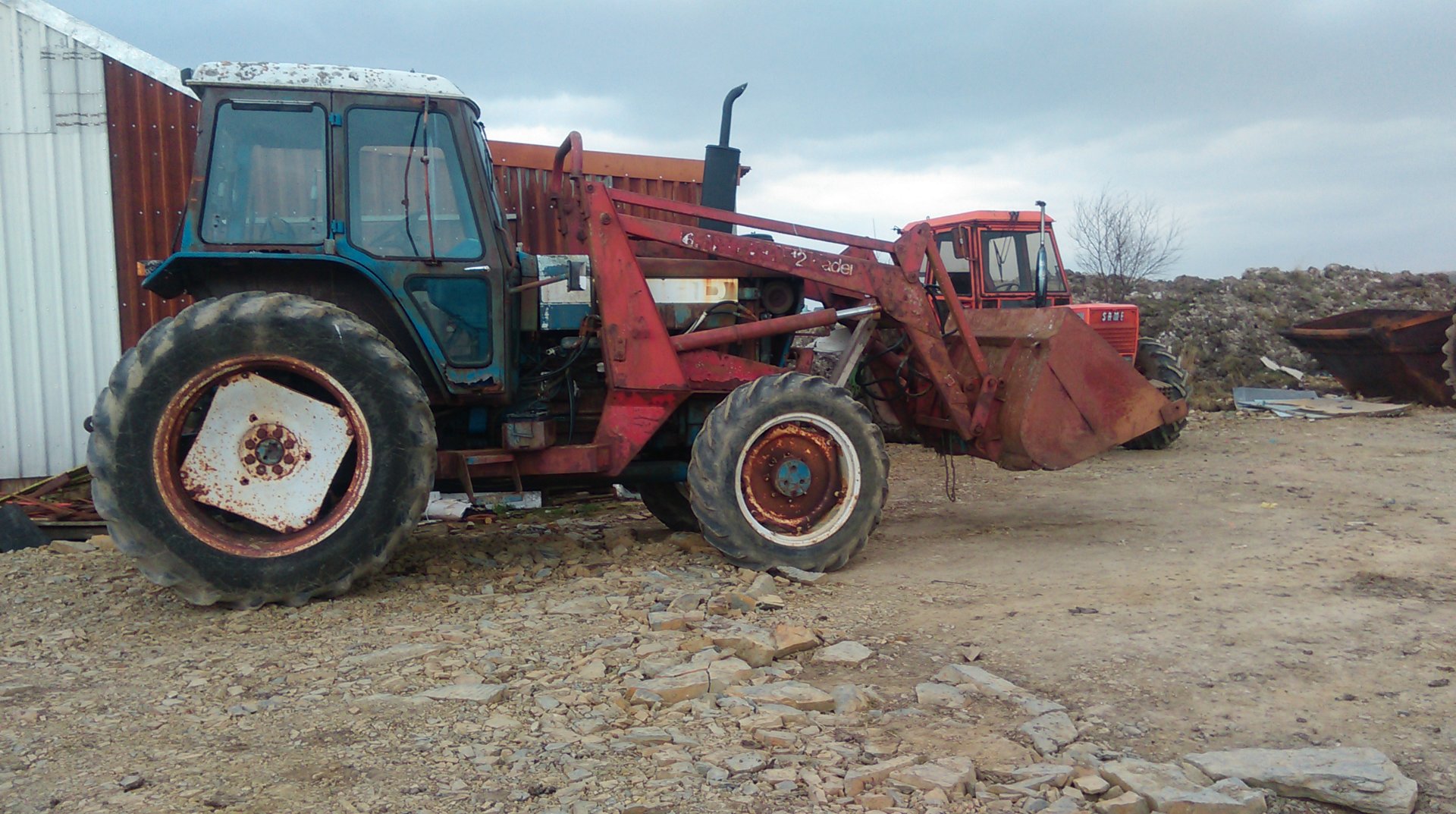 ford 8210 with farmhand f12 loader | The Farming Forum