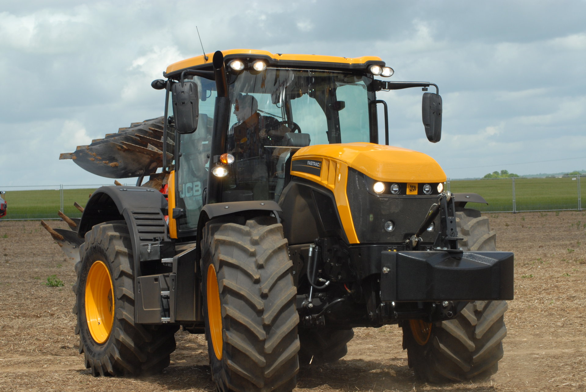 Fastrac 4000 | The Farming Forum