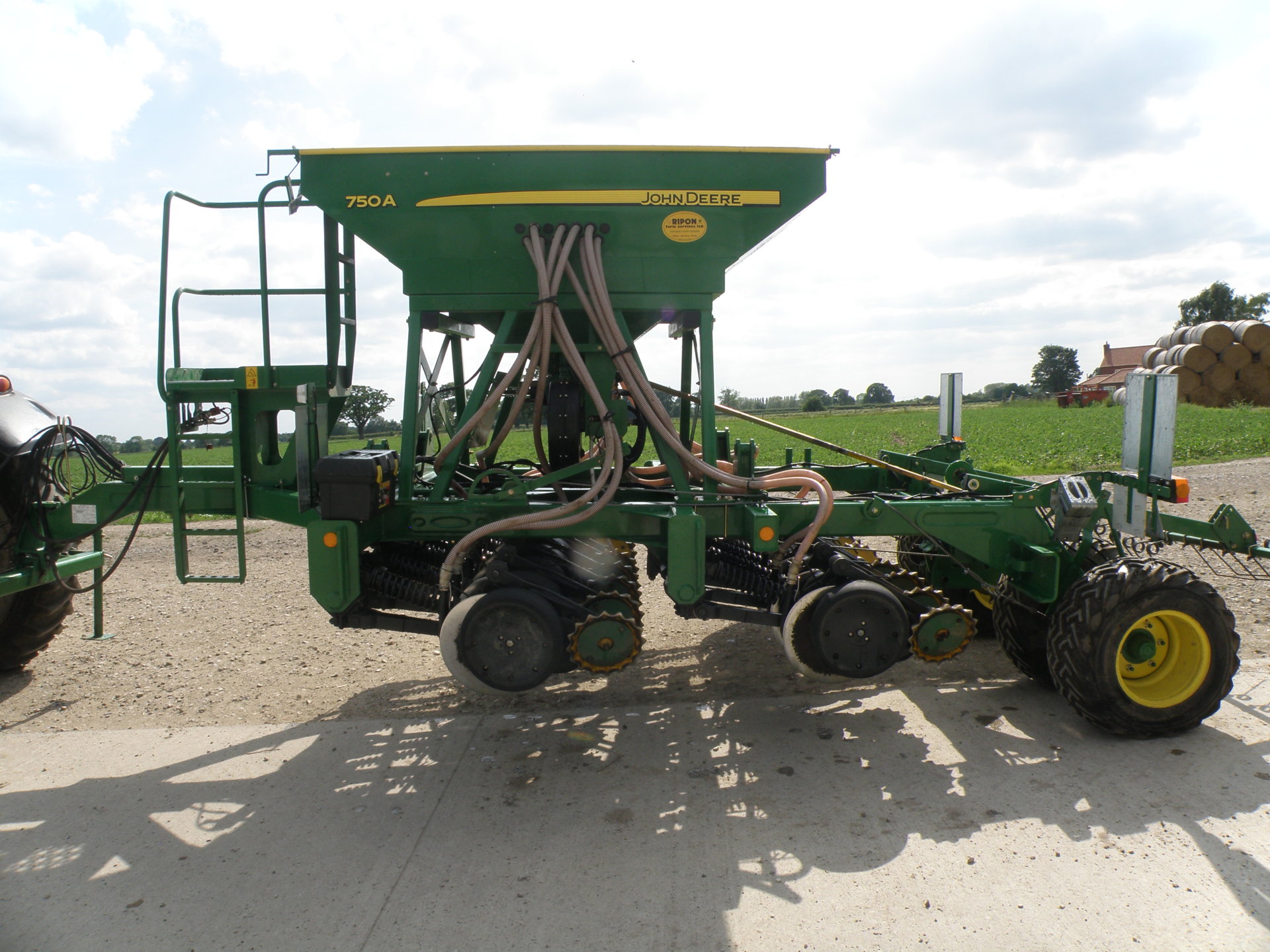 Drills: John Deere - 750a | The Farming Forum