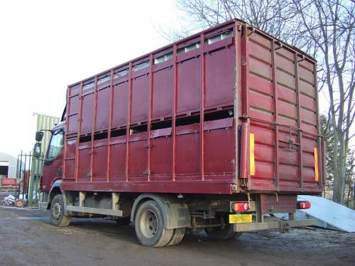 2 deck 16ft livestock container | The Farming Forum