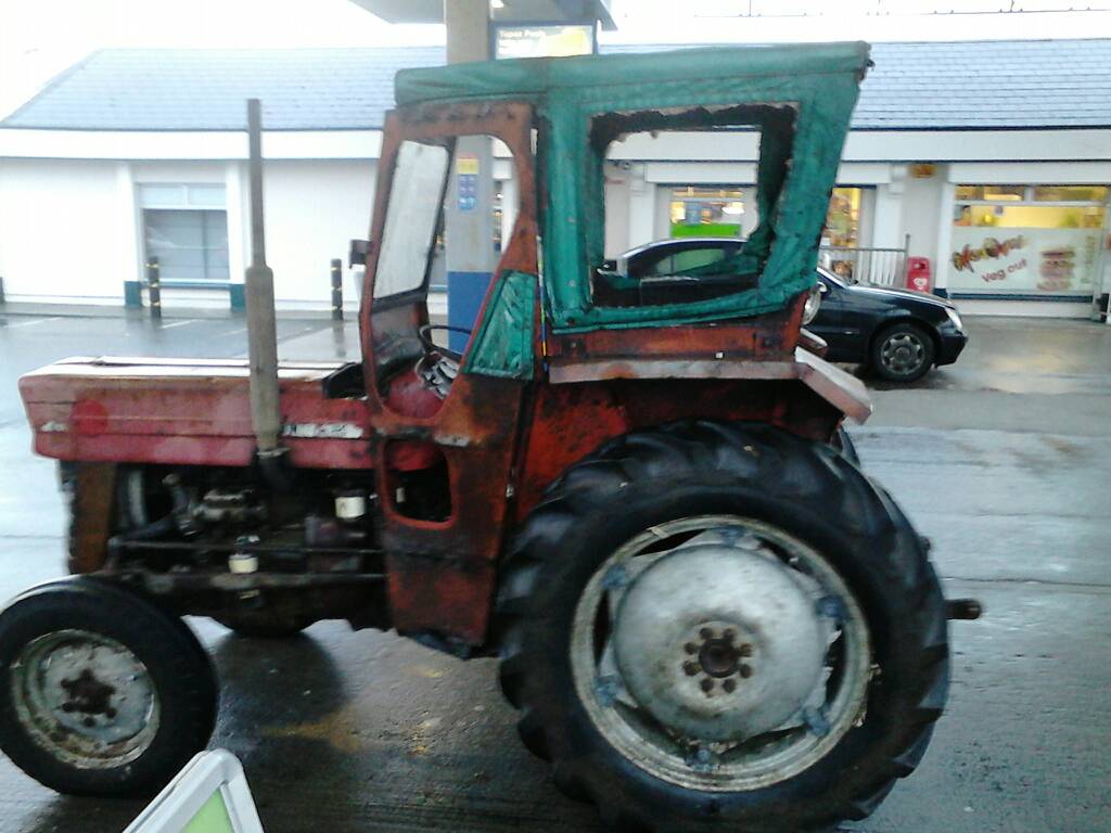 Friday afternoon paint job, on new tractor. | Page 5 | The Farming Forum