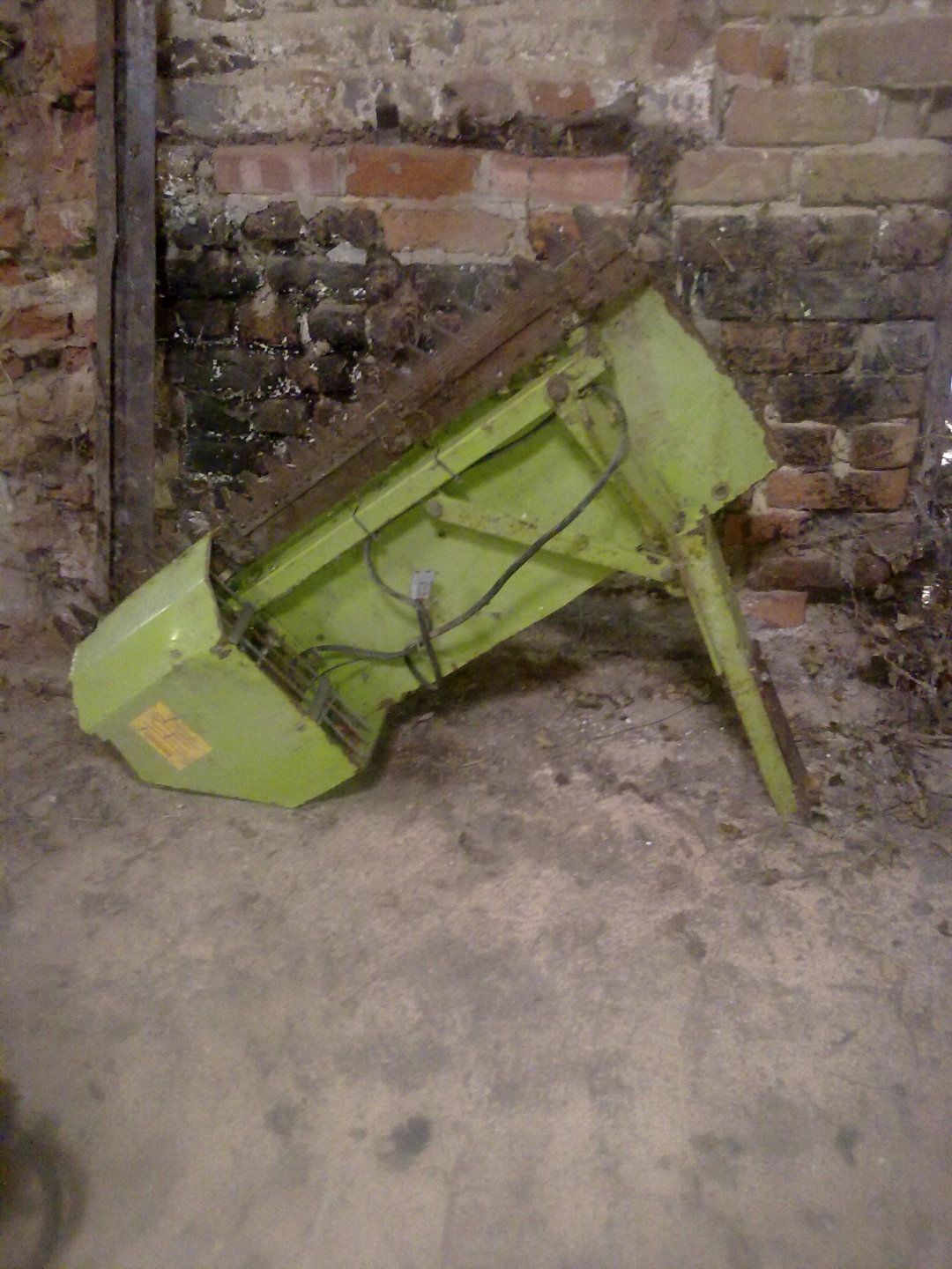 side knife wanted for a New holland Combine with a 30ft vari header on ...