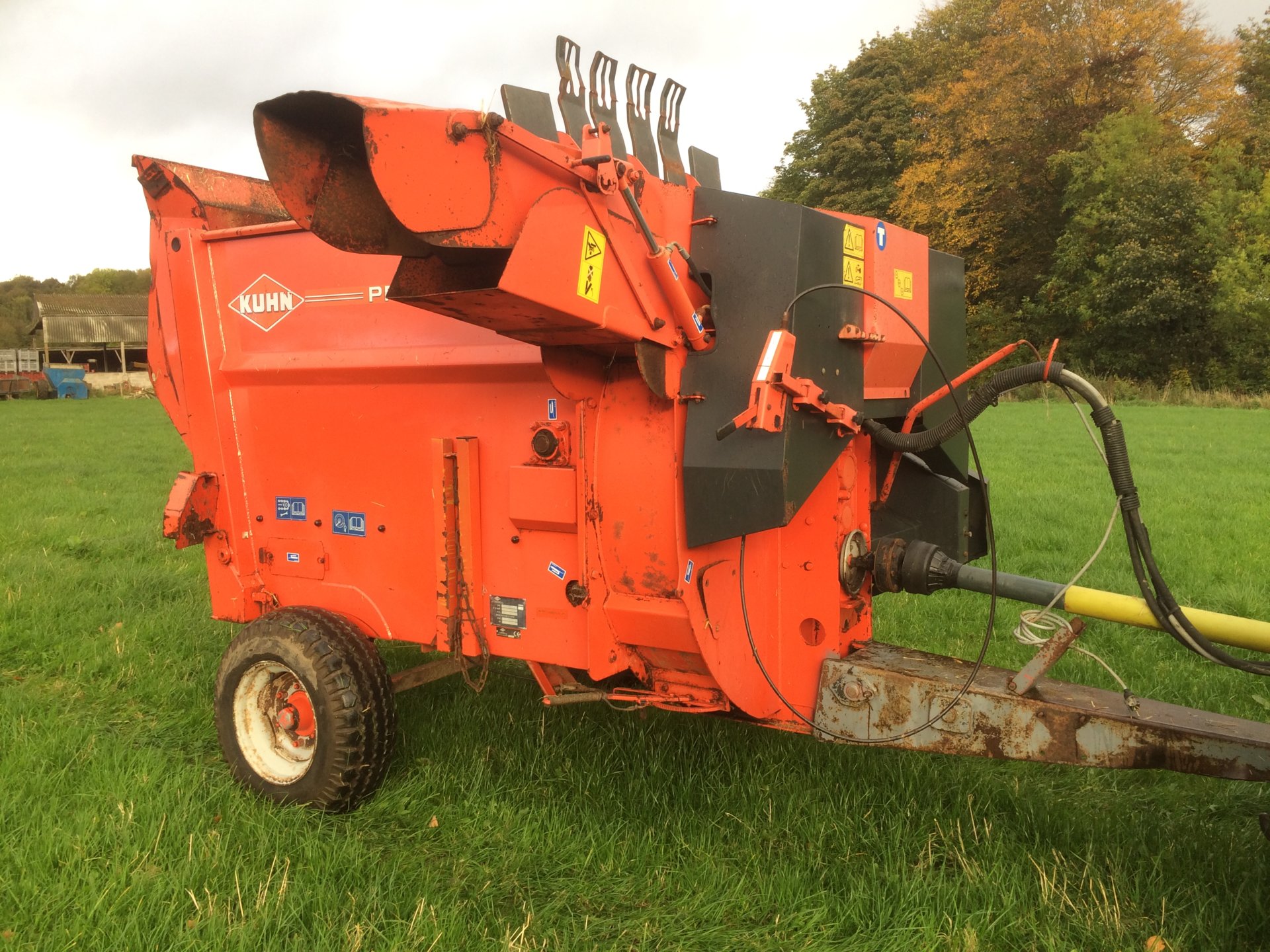 Straw bedders | The Farming Forum