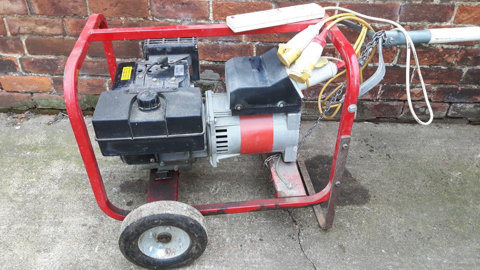 Small petrol generator | The Farming Forum