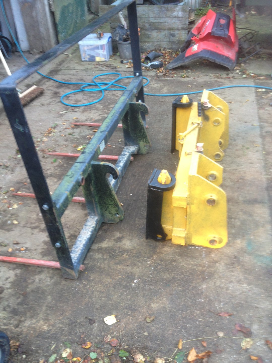 Quick hitch for JCB 3CX loader | Page 3 | The Farming Forum