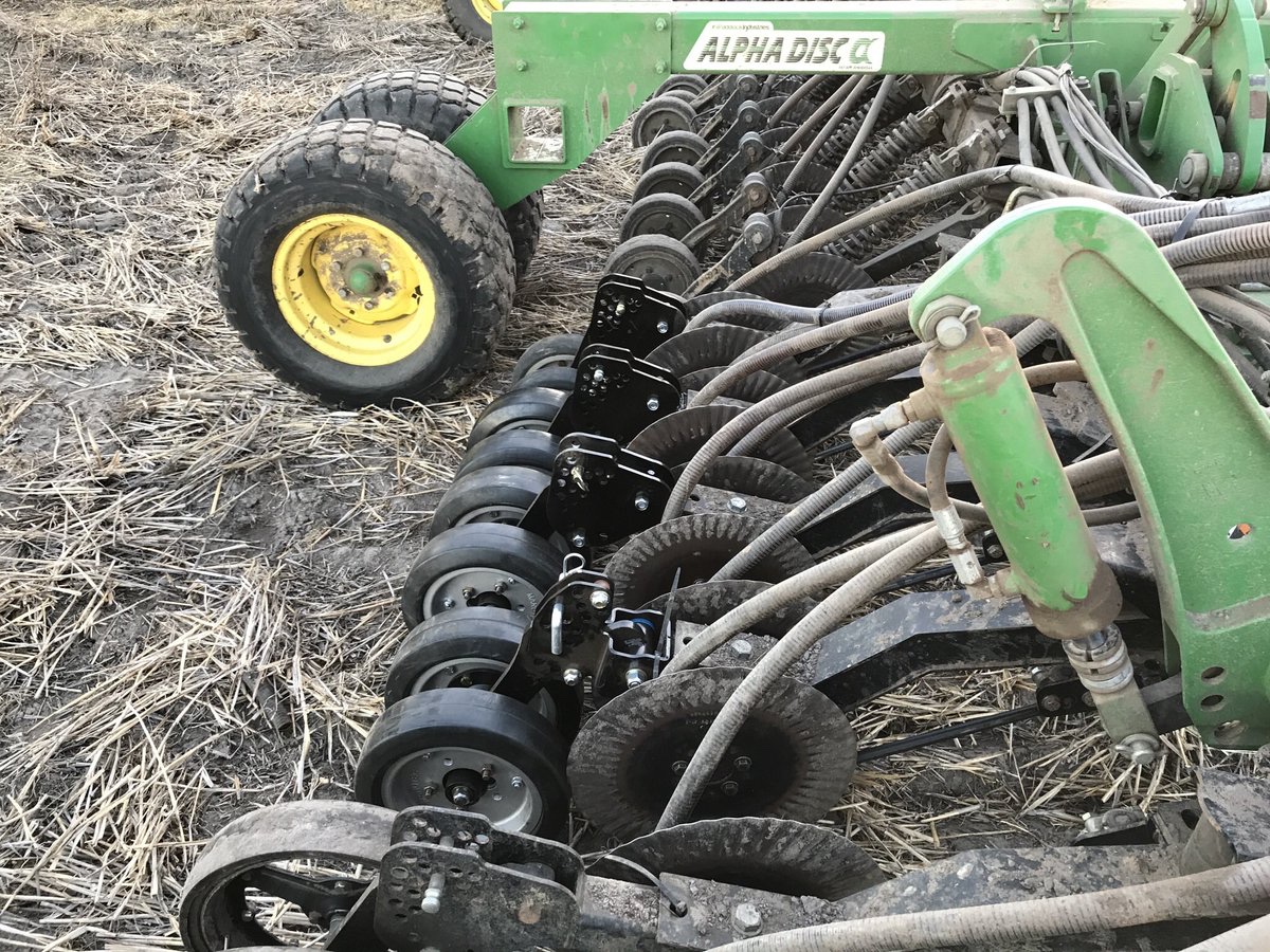 Individual depht control on Horsch CO | The Farming Forum