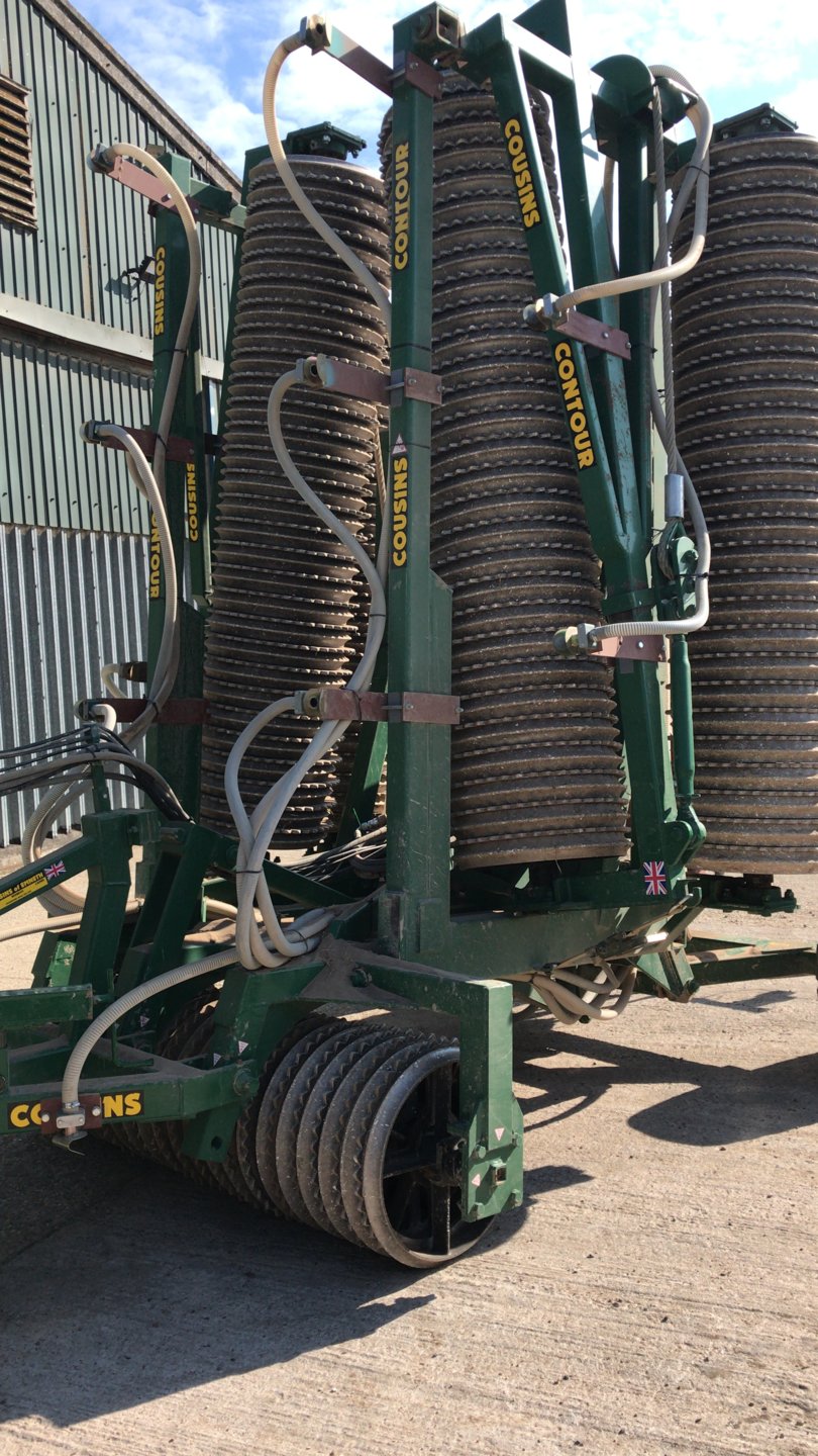 Vertical v horizontal folding rollers. | The Farming Forum