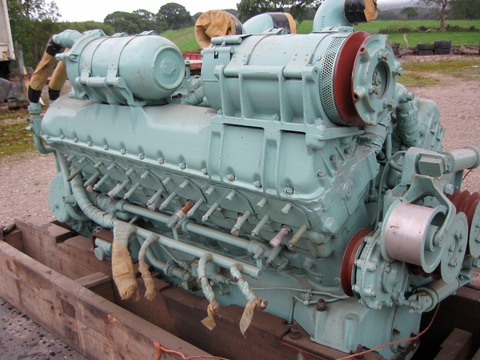 Military surplus tanks with engines - bopsobuilding