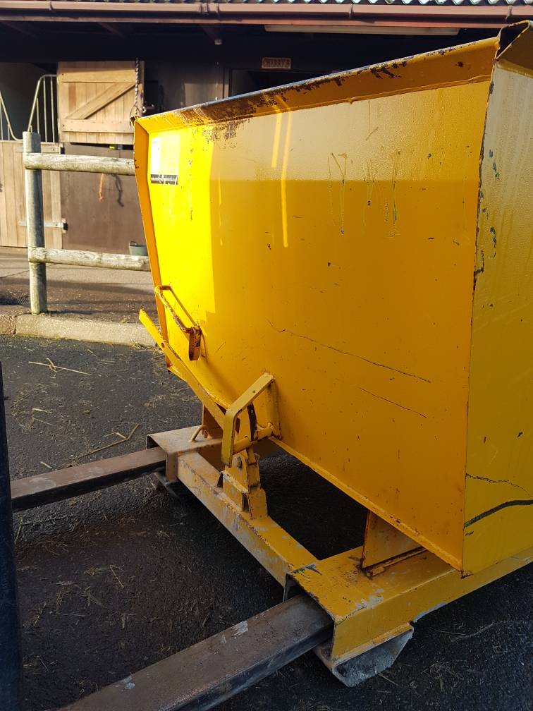 2 tonne skips | The Farming Forum