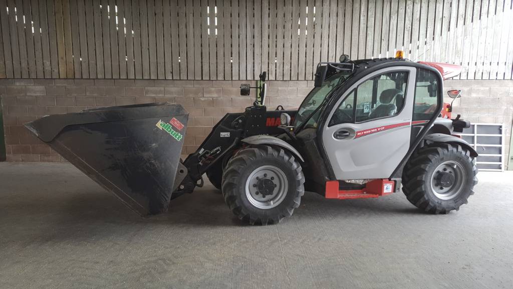 manitou or jcb | Page 5 | The Farming Forum