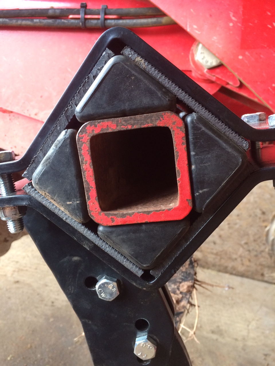 Sabre tine bracket | The Farming Forum