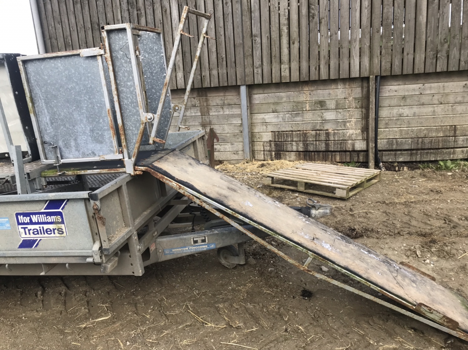 Ramps to fit Combi clamp on a ifor 14ft trailer | The Farming Forum