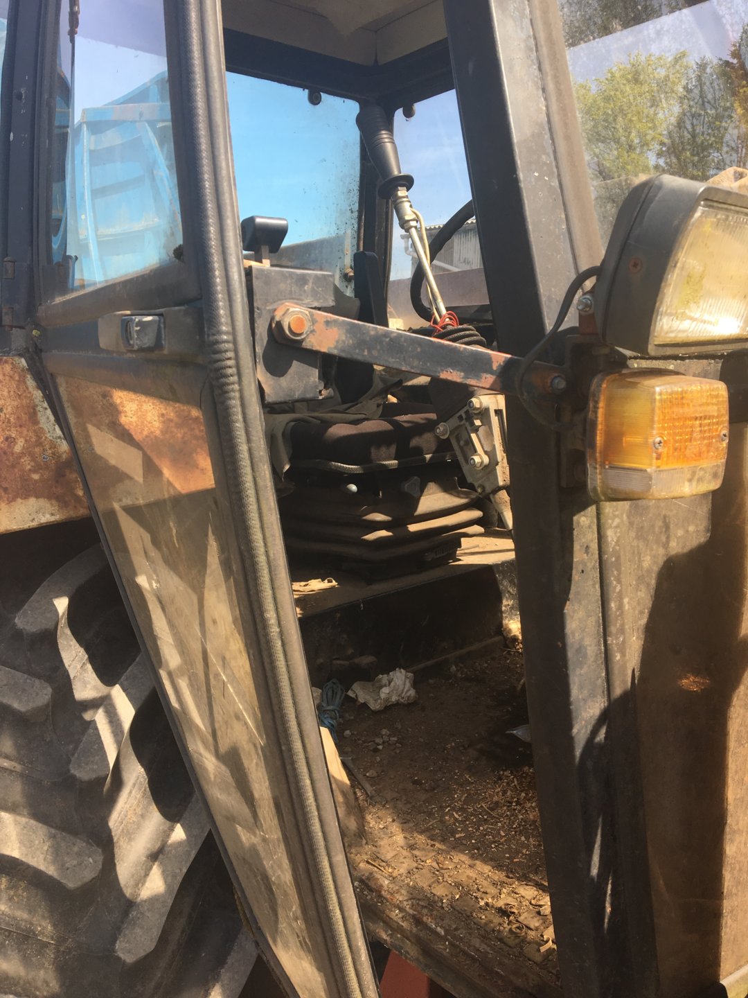 Put side opening window in tractor. | Page 2 | The Farming Forum