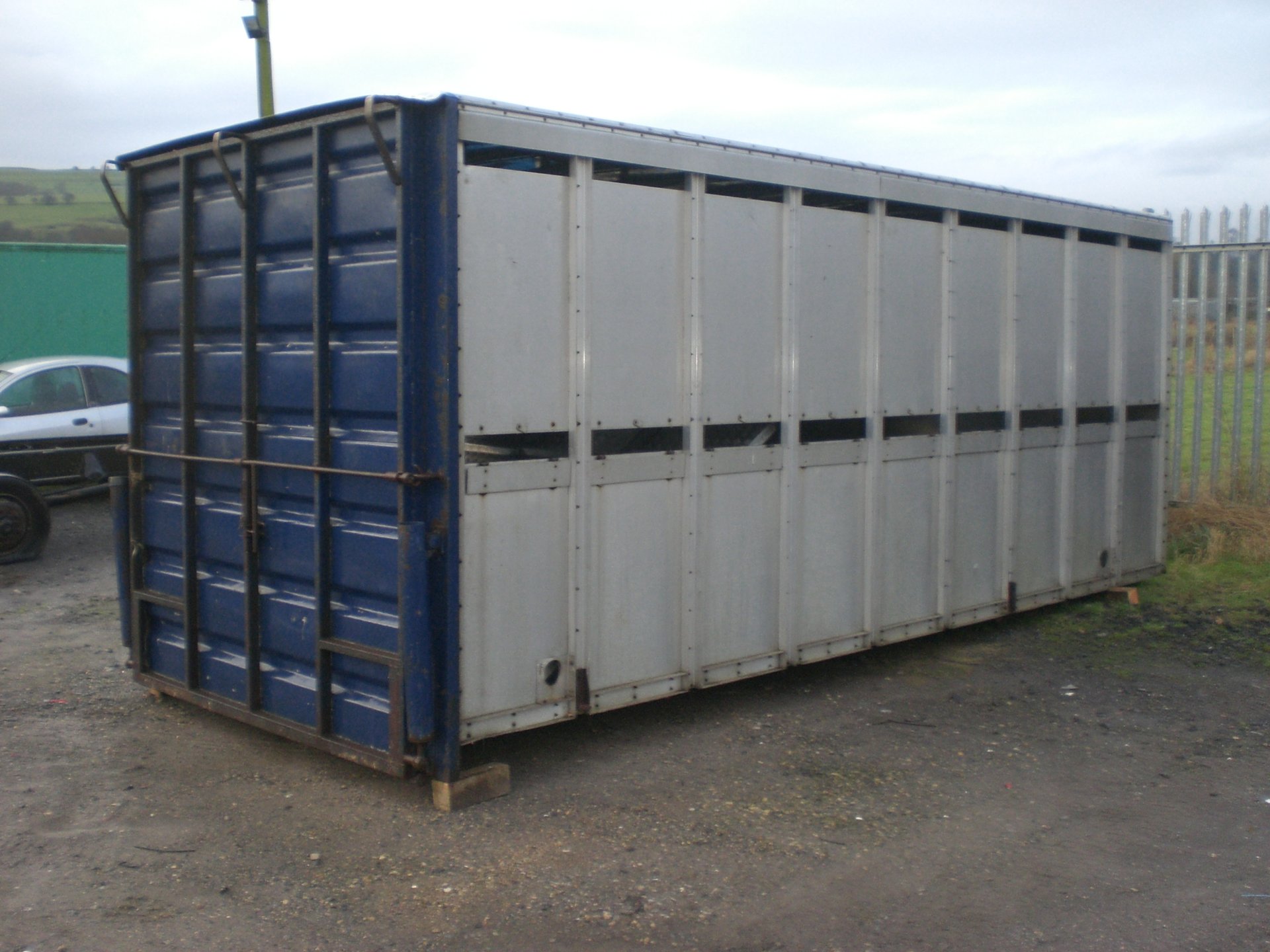 18ft 2-deck livestock container £2,500 + VAT | The Farming Forum