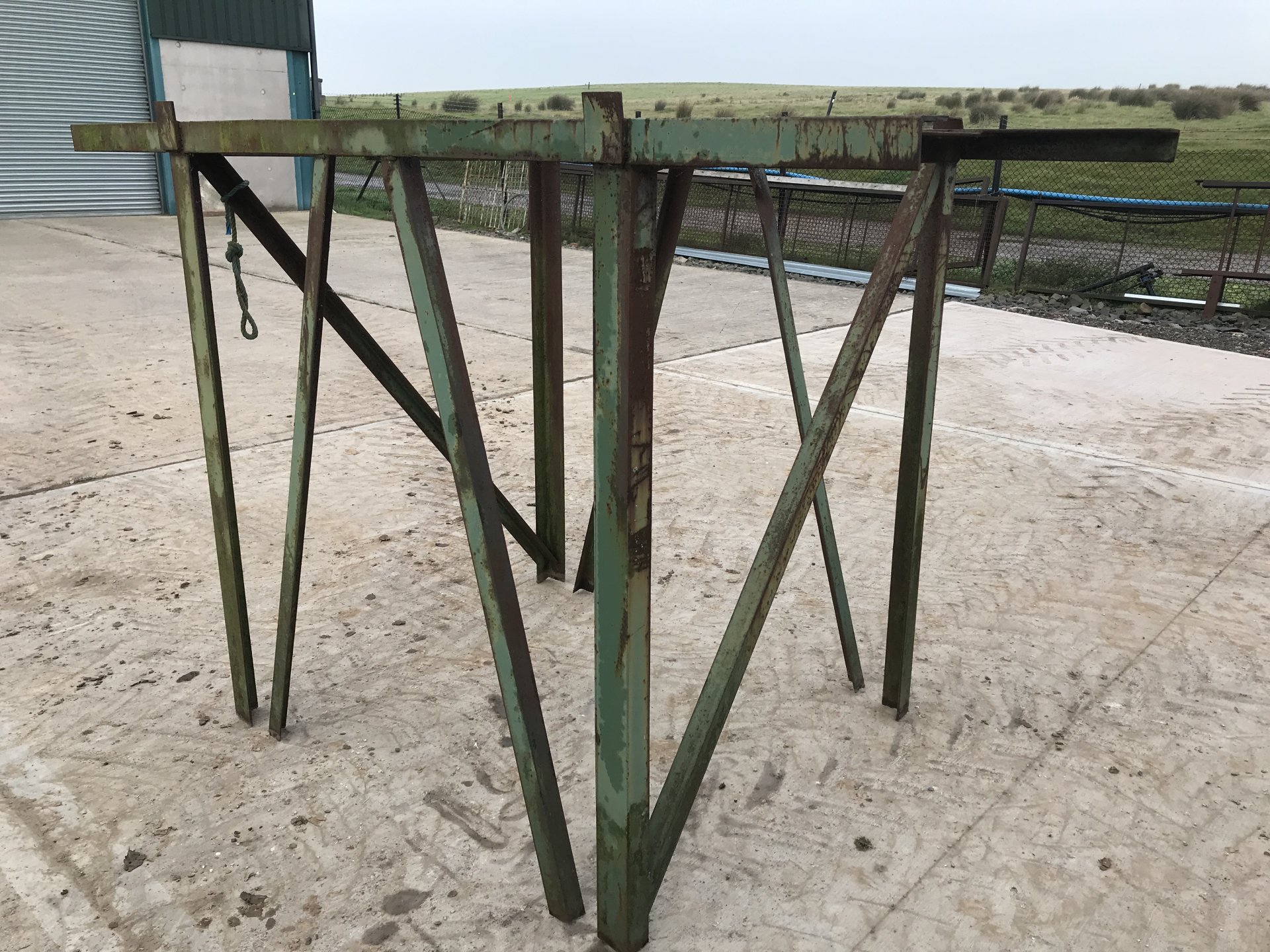 Tank stand | The Farming Forum