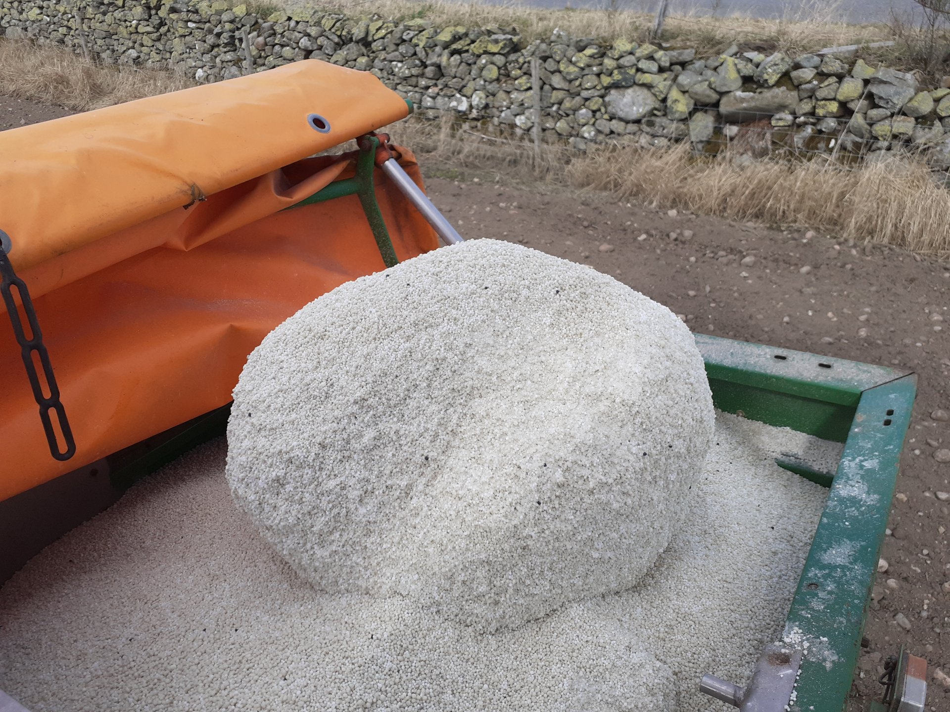 Fertilizer a little lumpy!! | Page 3 | The Farming Forum