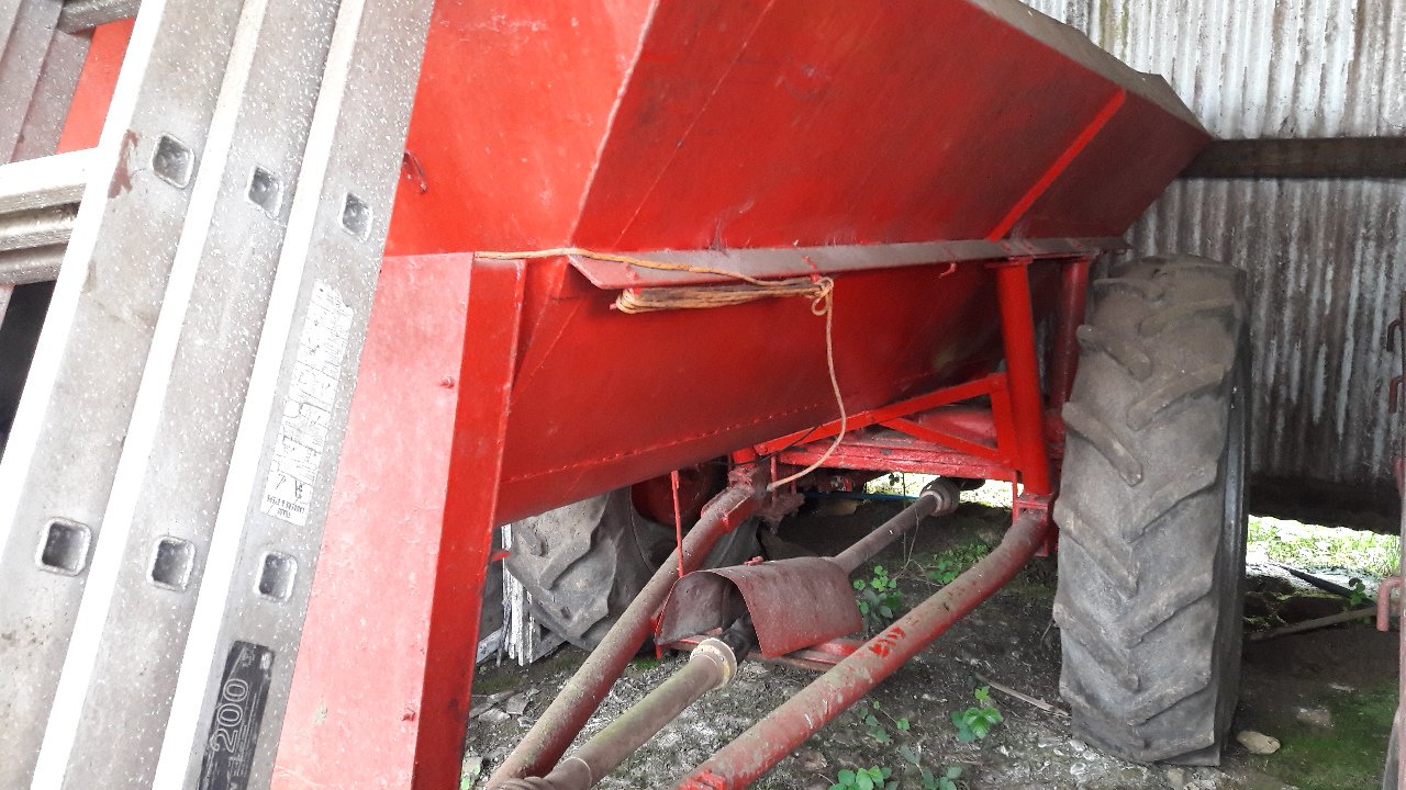 spreading lime - pluming over houses | Page 11 | The Farming Forum