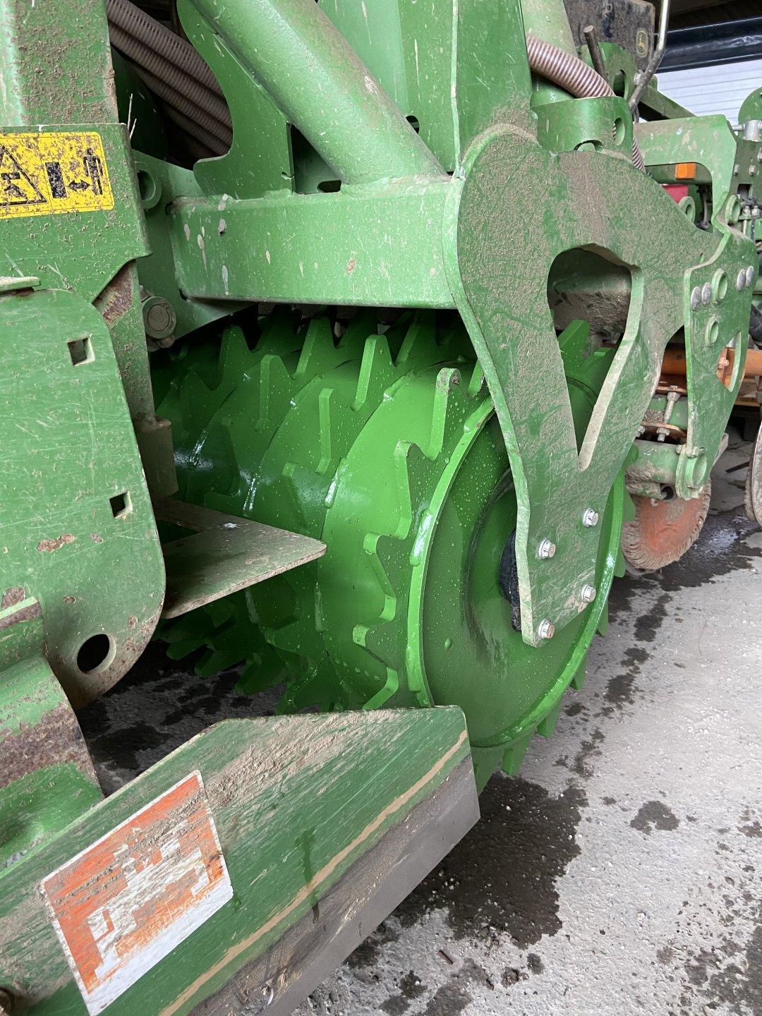 Amazone 3m super steel packer | The Farming Forum