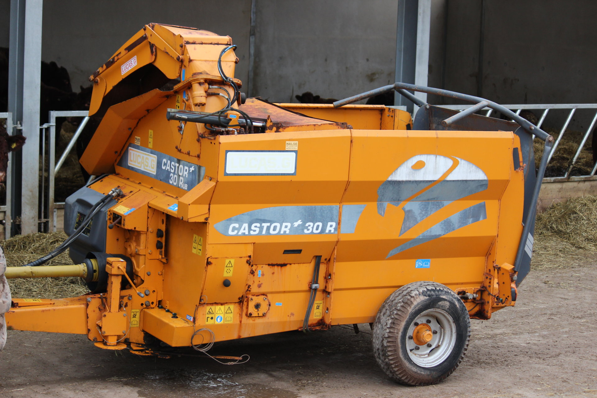 LUCAS CASTOR 30 RUB | The Farming Forum