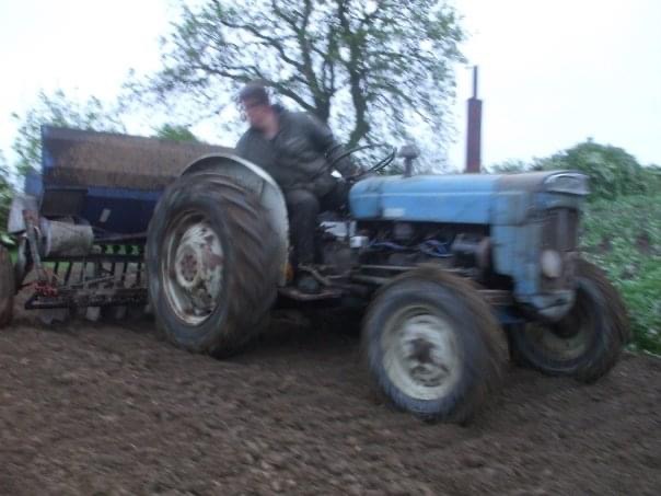 Fiona grass seeder | The Farming Forum