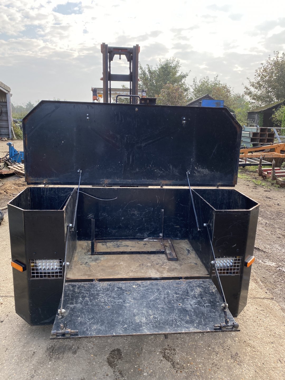 Box for front linkage | The Farming Forum