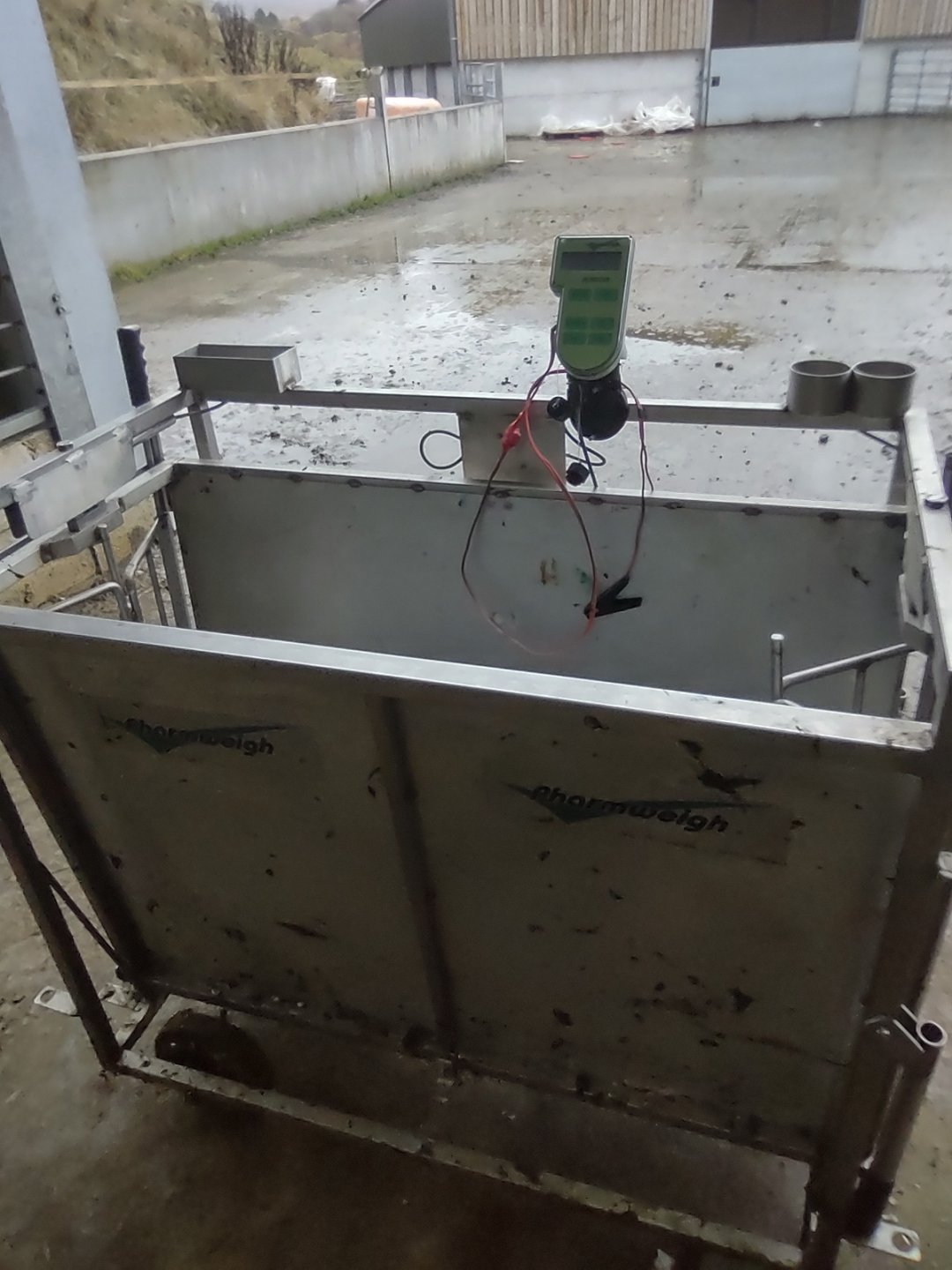 Open top lamb weigh crate. | The Farming Forum